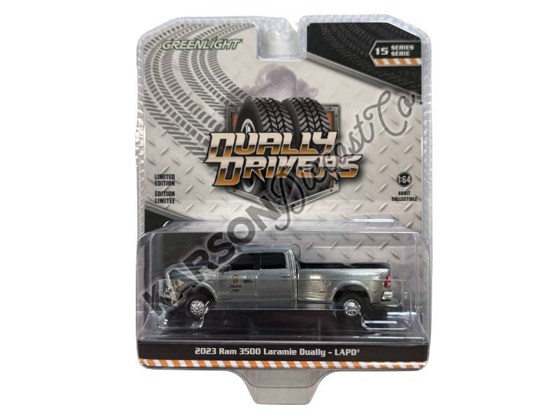 RAW CHASE 2023 Ram 3500 Laramie Dually - Los Angeles Police Department ...