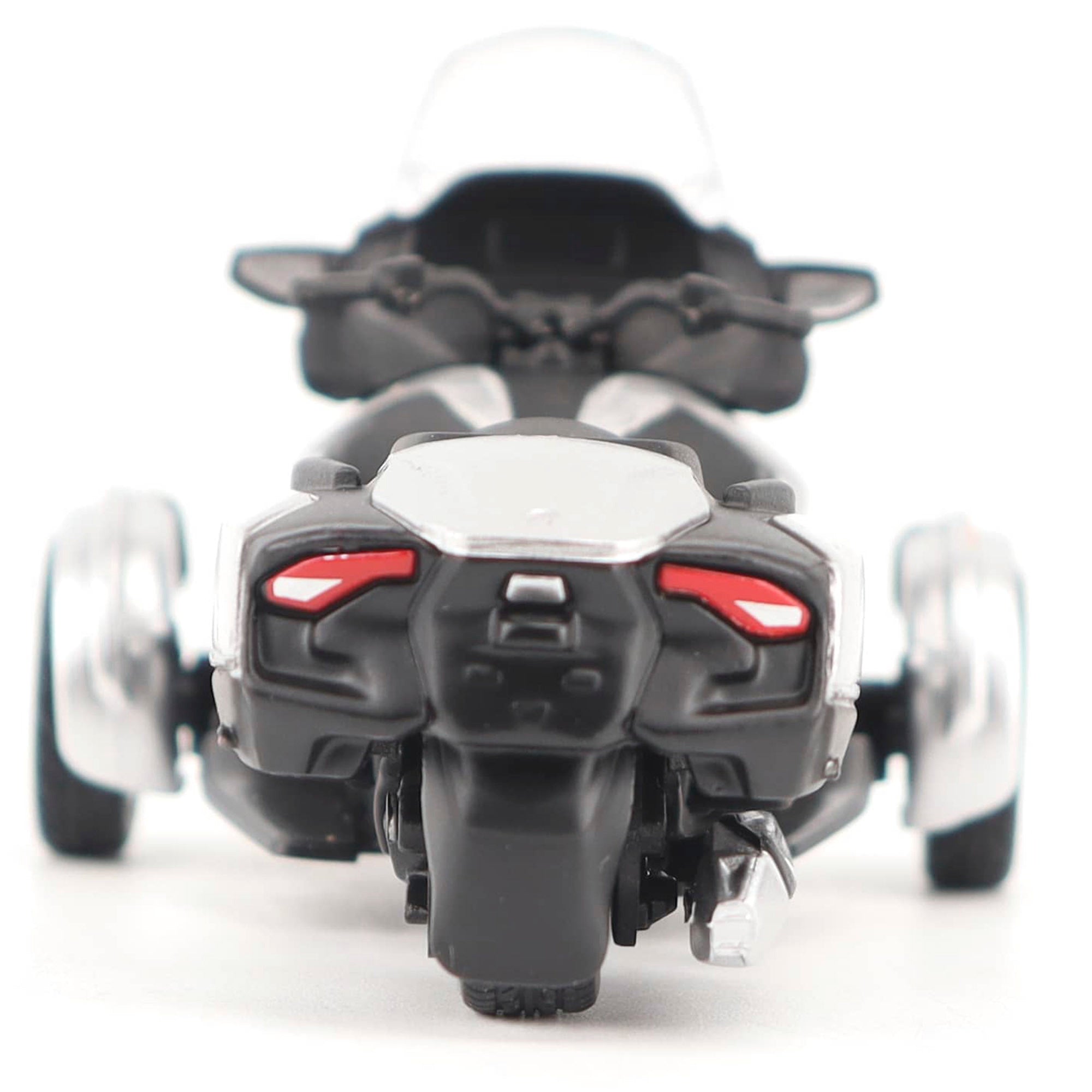 Can-Am Spyder RT Hyper Silver Diecast 1:32 Scale Model - Diecast Maste ...
